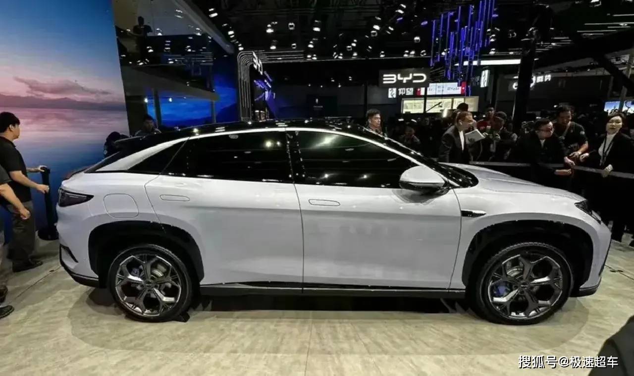 比亚迪全新运动SUV，海狮07EV登场，纯电轿跑SUV，造型很有竞争力_搜狐汽车_搜狐网