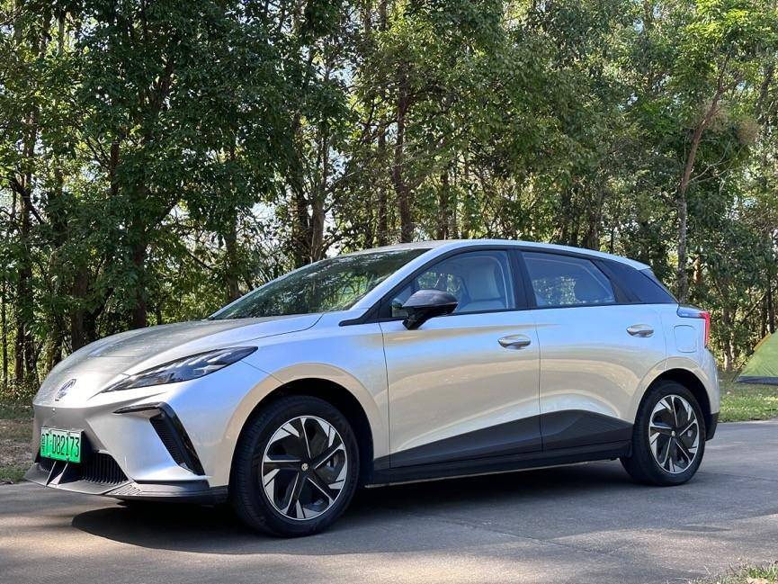试驾MG4 EV：两厢+后驱，电车也能拥有驾驶乐趣_搜狐汽车_搜狐网