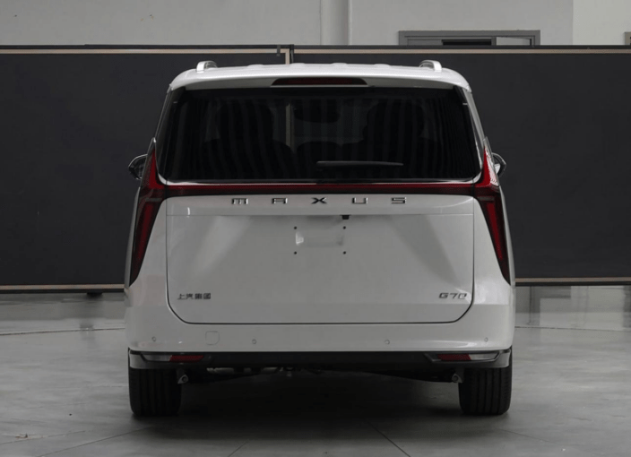 4米9长MPV，旋转6座2+1+3布局，搭2.0T+9AT，提供7座，14.98万起_搜狐汽车_搜狐网