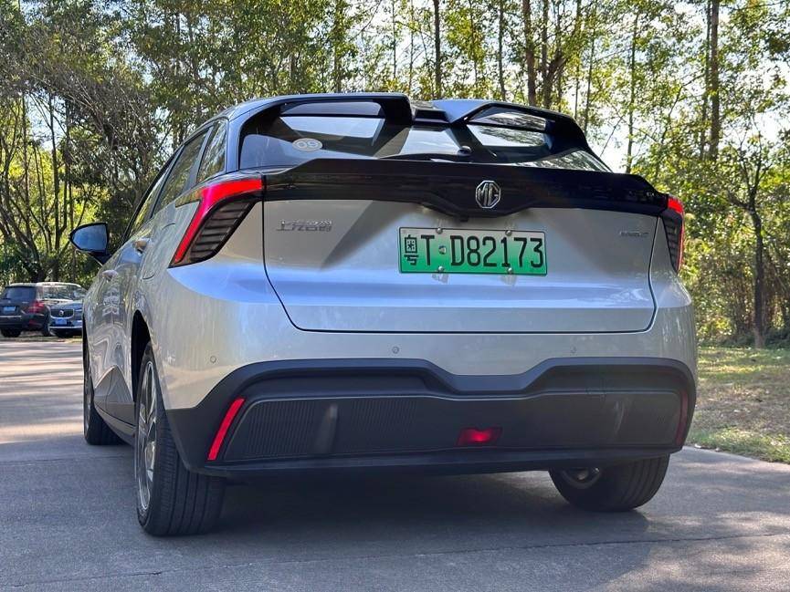 试驾MG4 EV：两厢+后驱，电车也能拥有驾驶乐趣_搜狐汽车_搜狐网