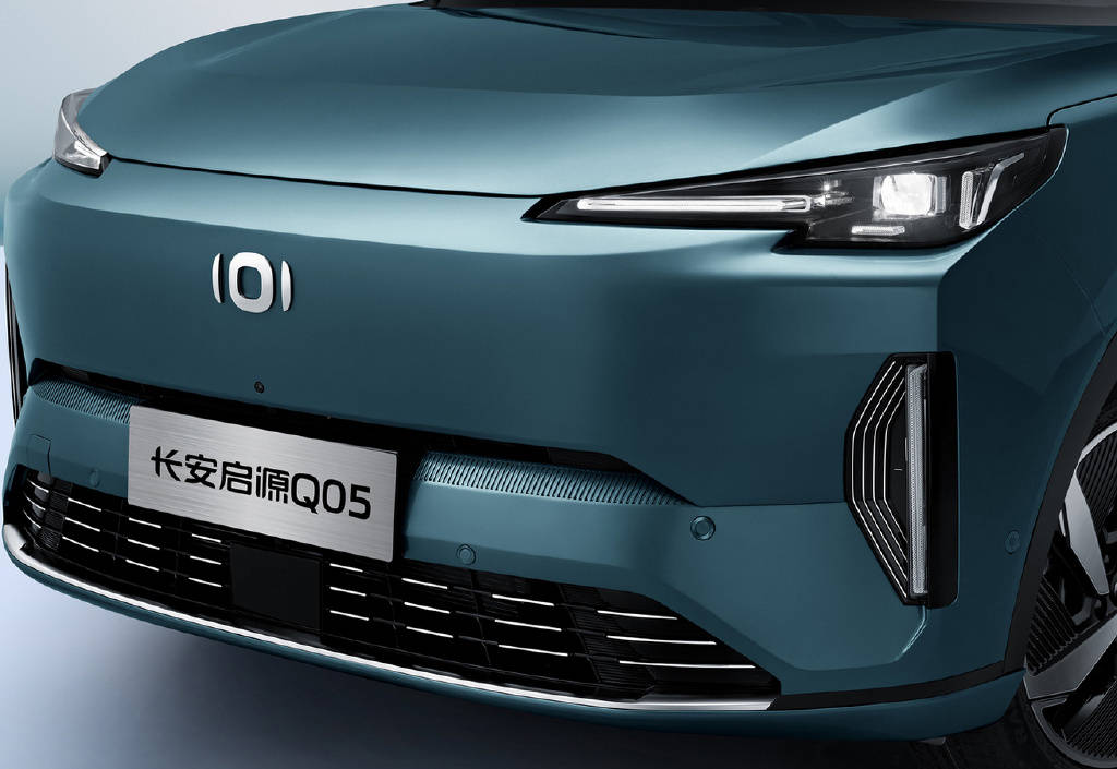 预售12.99万元起，“数智电驱”加持，长安启源Q05有爆款潜质吗？_搜狐汽车_搜狐网