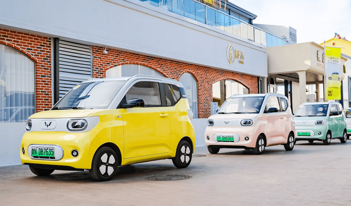 深度试驾宏光MINIEV第三代马卡龙：续航215公里，这款纯电小车更酷了！_搜狐汽车_搜狐网