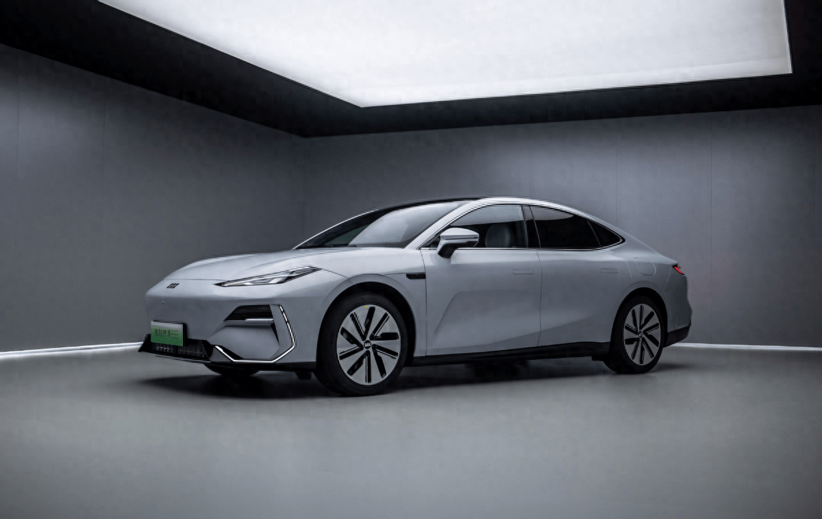 全网关注度最高的纯电旗舰！吉利银河E8确认亮相广州车展_搜狐汽车_搜狐网