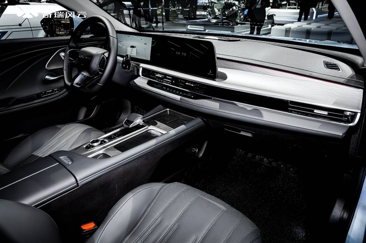 奇瑞风云A8开启盲订：搭载1.5T&1DHT混动系统，定价或成难题_搜狐汽车_搜狐网