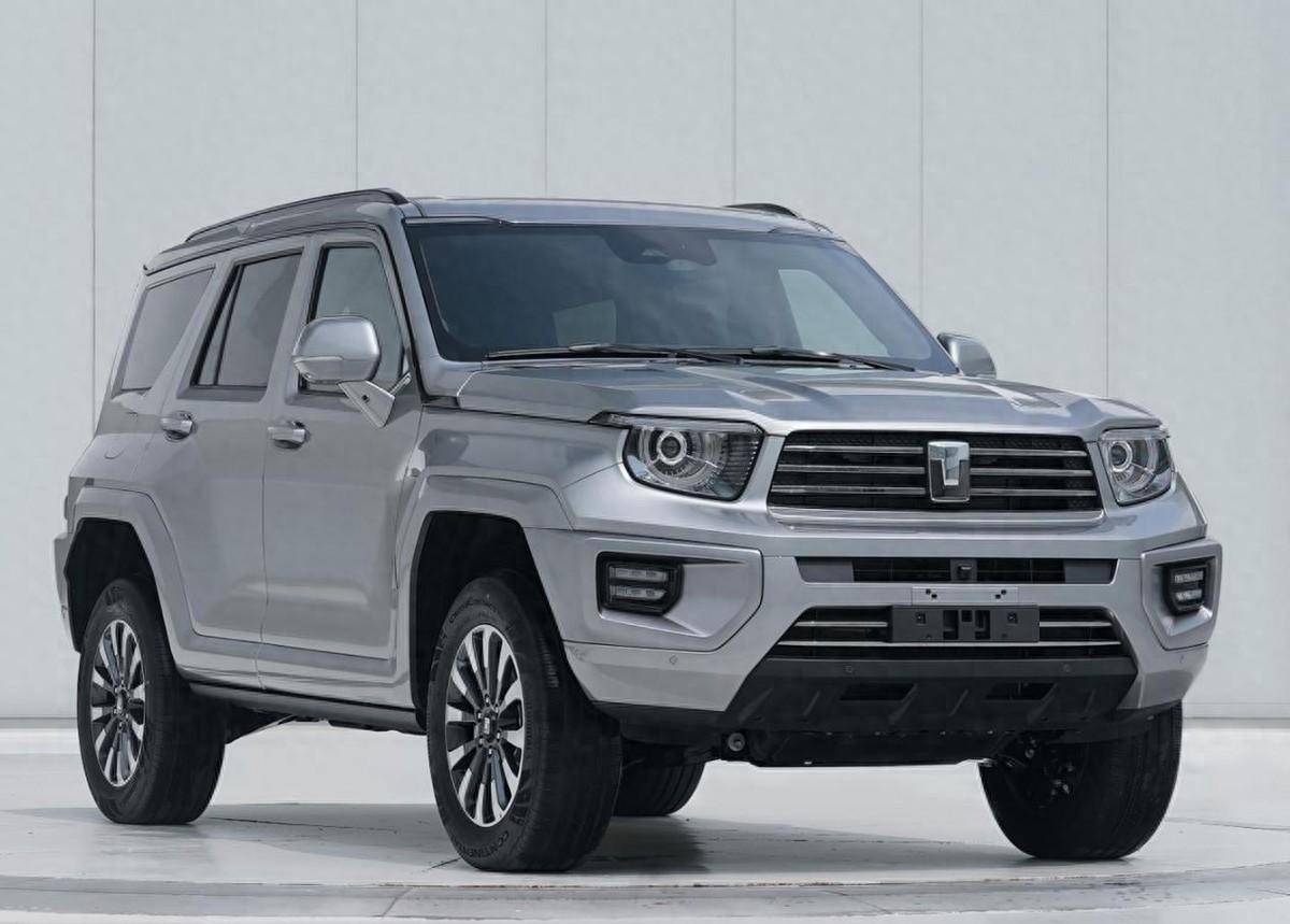 坦克700 Hi4-T普通版实车曝光，造型设计霸气魁梧，你心动了吗？_搜狐汽车_搜狐网