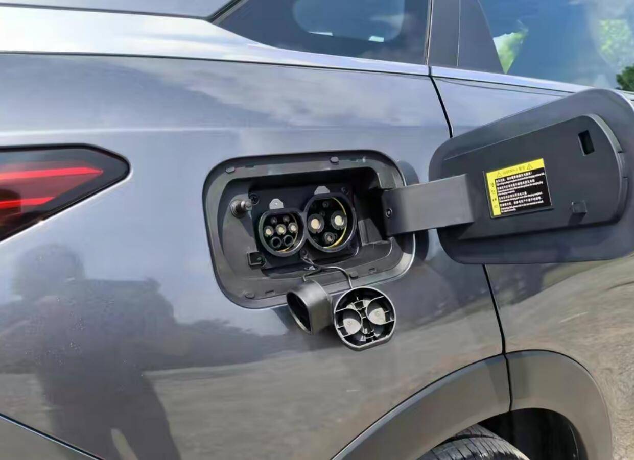 11月售216台，江淮QX PHEV接连走低，着实让人担忧_搜狐汽车_搜狐网