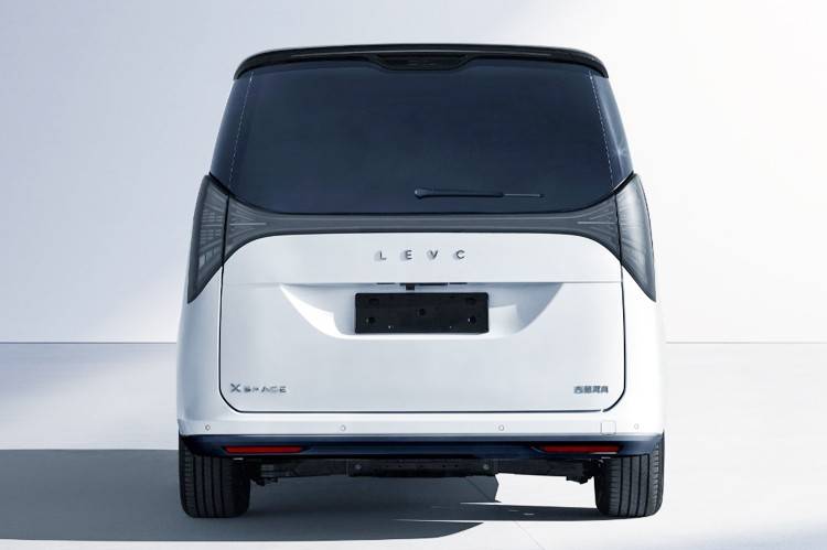 定位纯电MPV 吉利翼真Xspace将于2024年初亮相_搜狐汽车_搜狐网