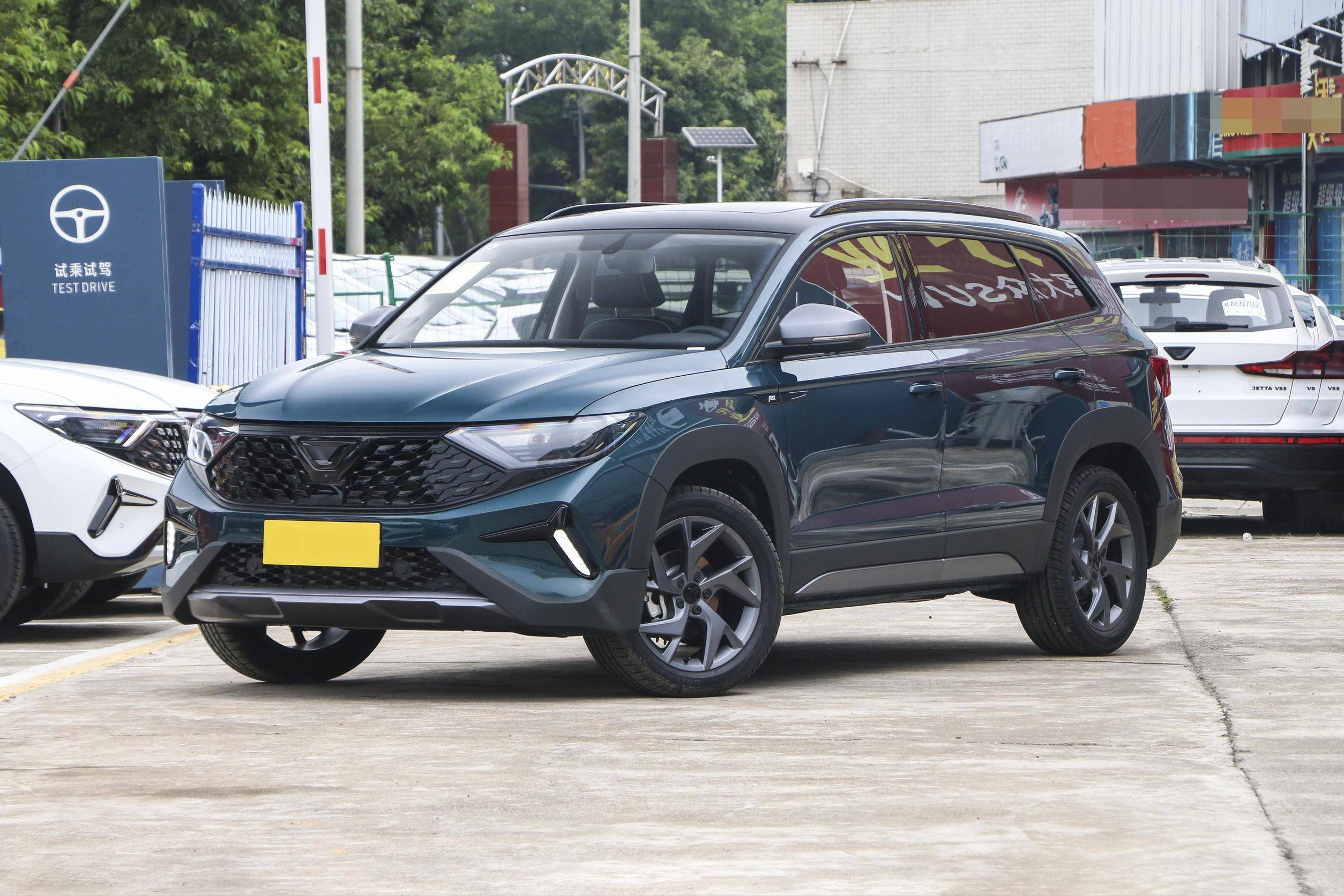 捷达VS7：配1.4T+爱信6AT，可以满足家用需求吗？_搜狐汽车_搜狐网