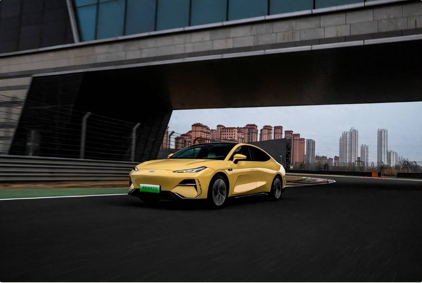 风阻系数0.199，预售价格18.8W起，银河E8你还有什么做不到！_搜狐汽车_搜狐网