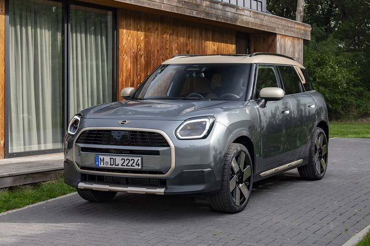 换装最新家族式设计 全新MINI COUNTRYMAN C官图发布_搜狐汽车_搜狐网