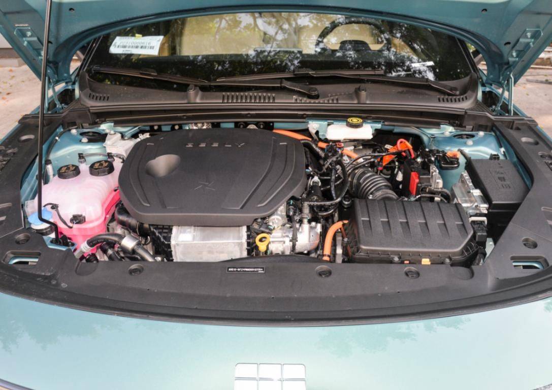 秦PLUS DM-i、深蓝SL03恐被抛弃，家轿新秀吉利银河L6称王_搜狐汽车_搜狐网