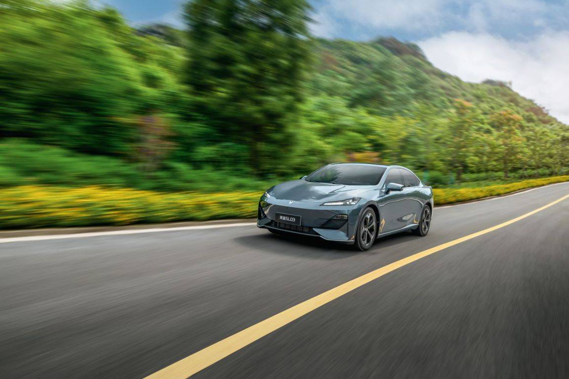 17个月销量破十万 深蓝SL03凭实力引领深蓝速度_搜狐汽车_搜狐网