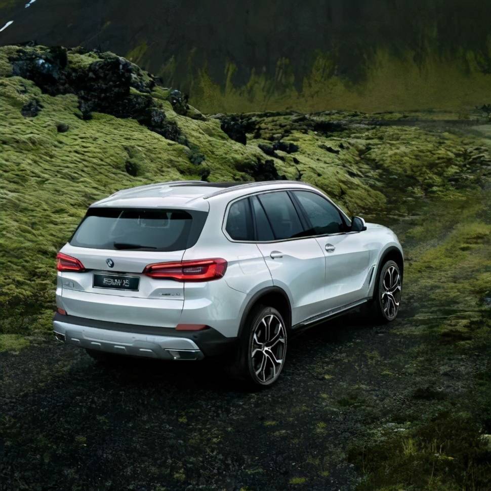 要来了！疑似国产宝马X5路试谍照曝光！车身加长，价格门槛将降低_搜狐汽车_搜狐网