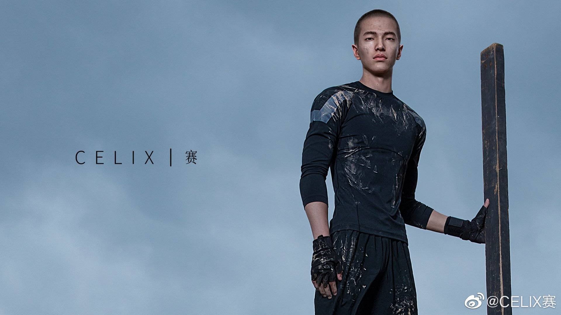 超写实虚拟偶像CELIX赛晒机车帅照，中国队再添一员_Lil