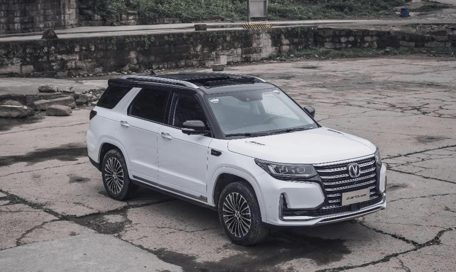 自主旗舰SUV实力对决，奔腾T99告诉你啥叫硬核_搜狐汽车_搜狐网