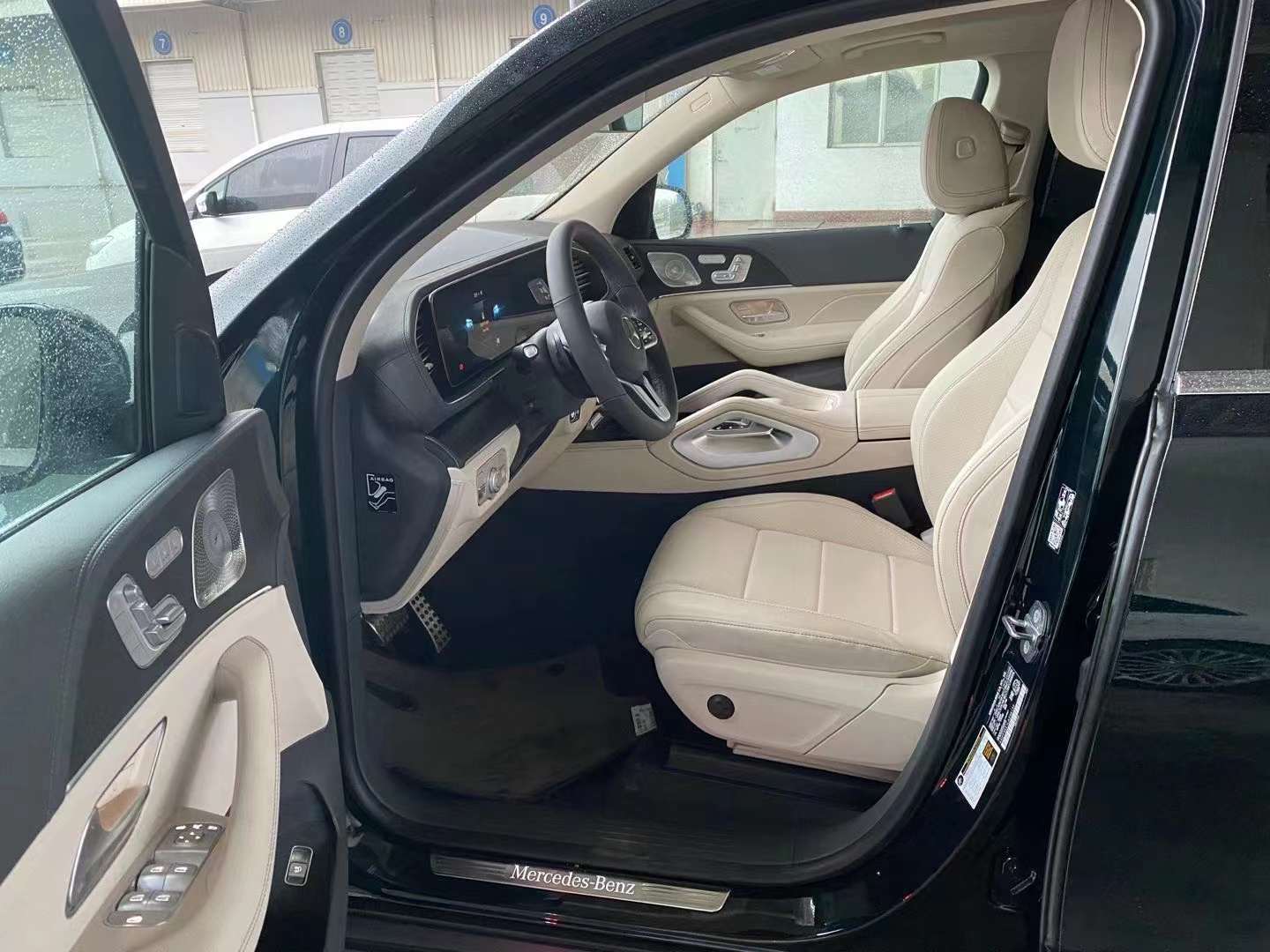 天津港中汇名车 | 实拍20款加版奔驰GLS450 绿/米-搜狐大视野-搜狐新闻