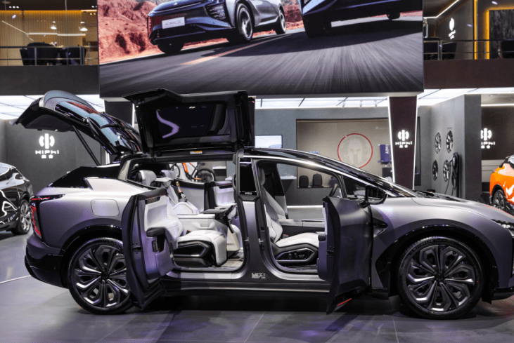 7月反超奔驰还不满足？8月直接成都车展量产交付高合HiPhi X 4座！_搜狐汽车_搜狐网