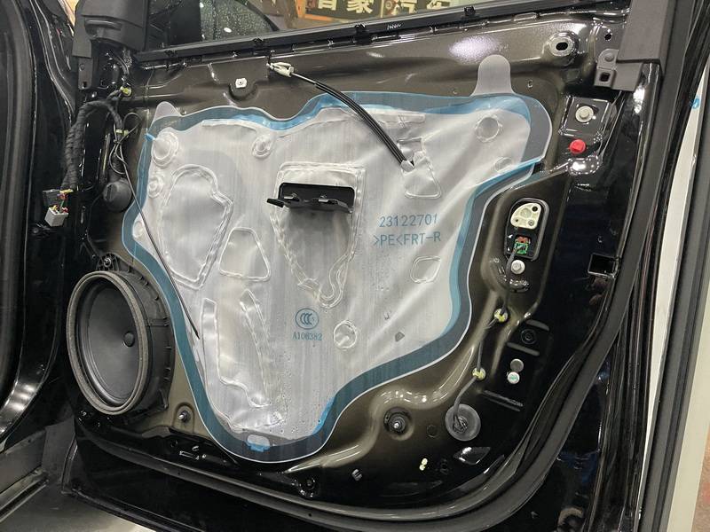 心动之声 红旗H9汽车音响改装德国伊顿rsr160三分频套装_搜狐汽车_搜狐网