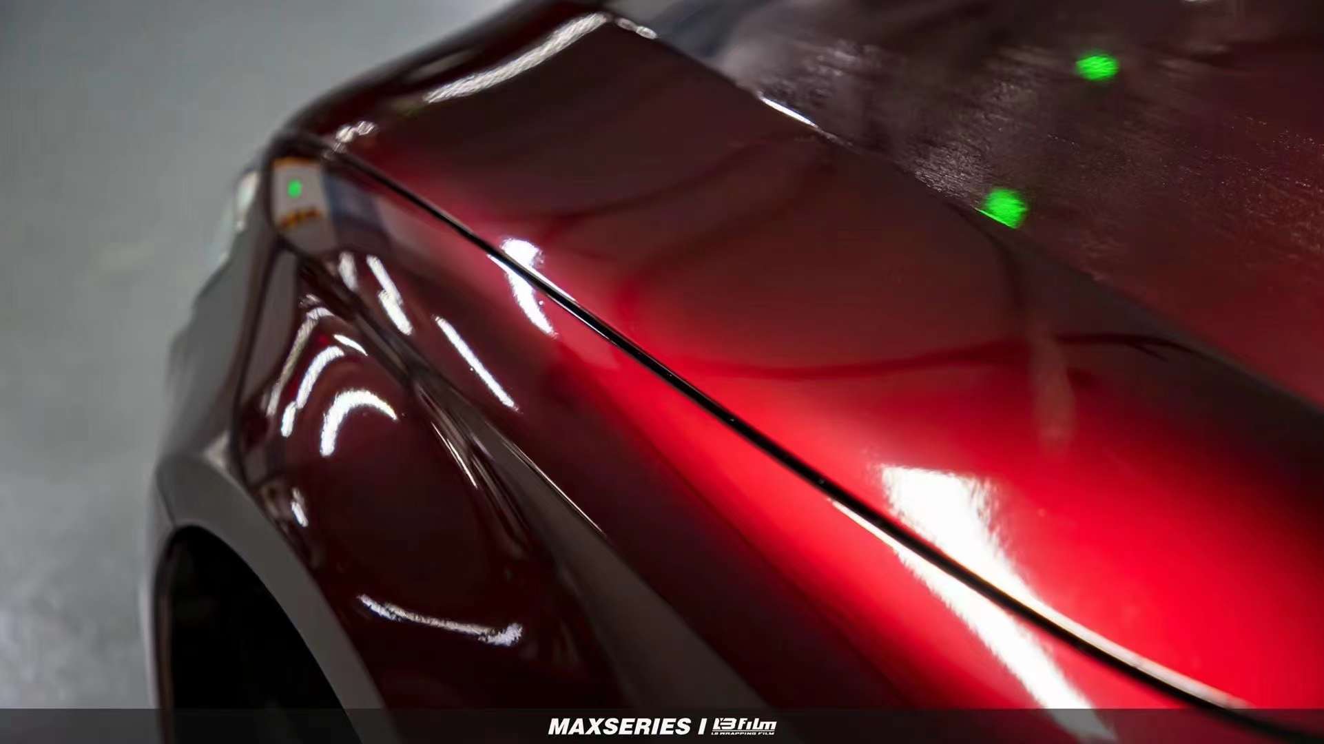 LBFILM改色膜-LB液态金属龙血红-奔驰E300L_搜狐汽车_搜狐网