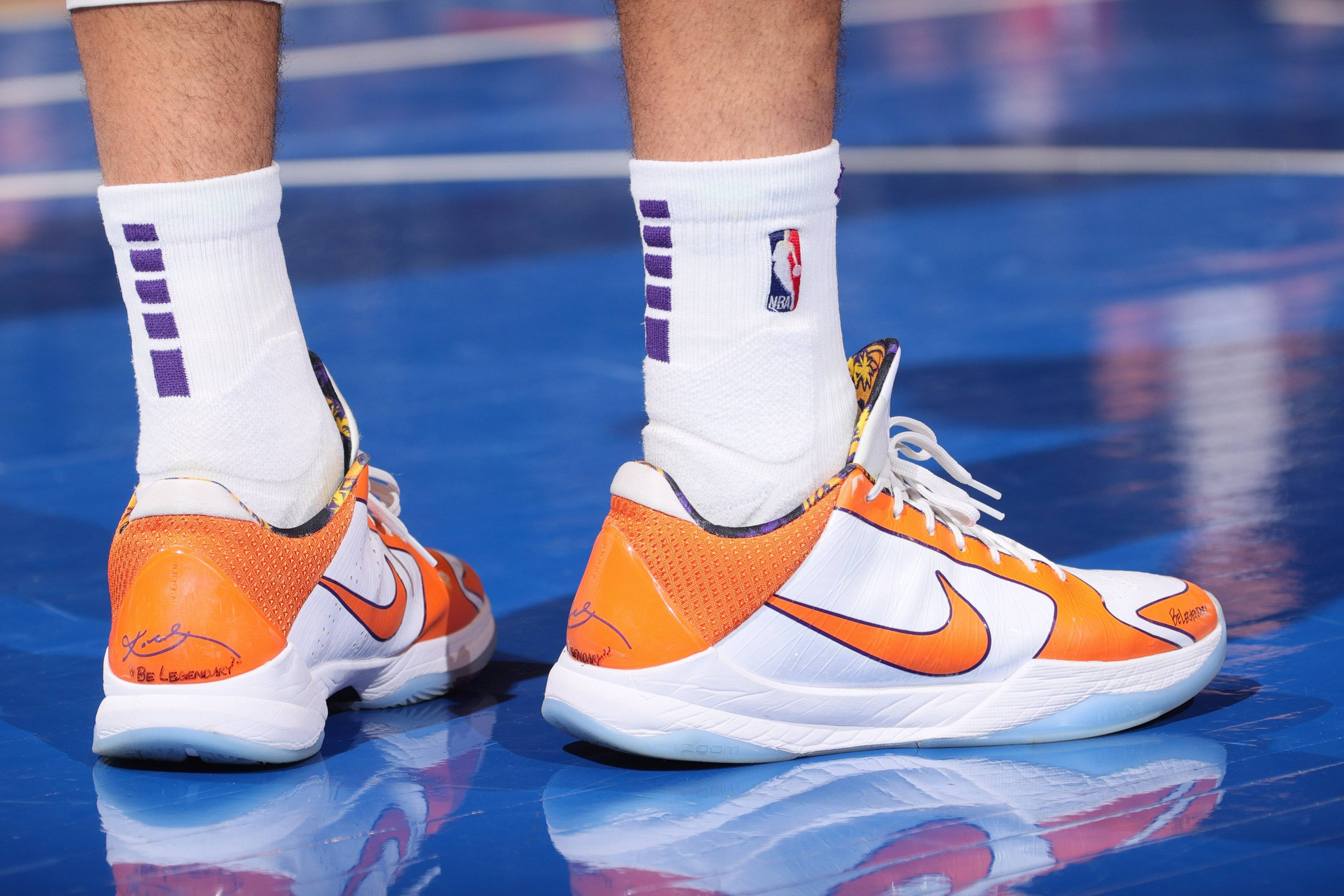 1月17日NBA球鞋上脚，安踏KT6、匹克大三角-搜狐大视野-搜狐新闻