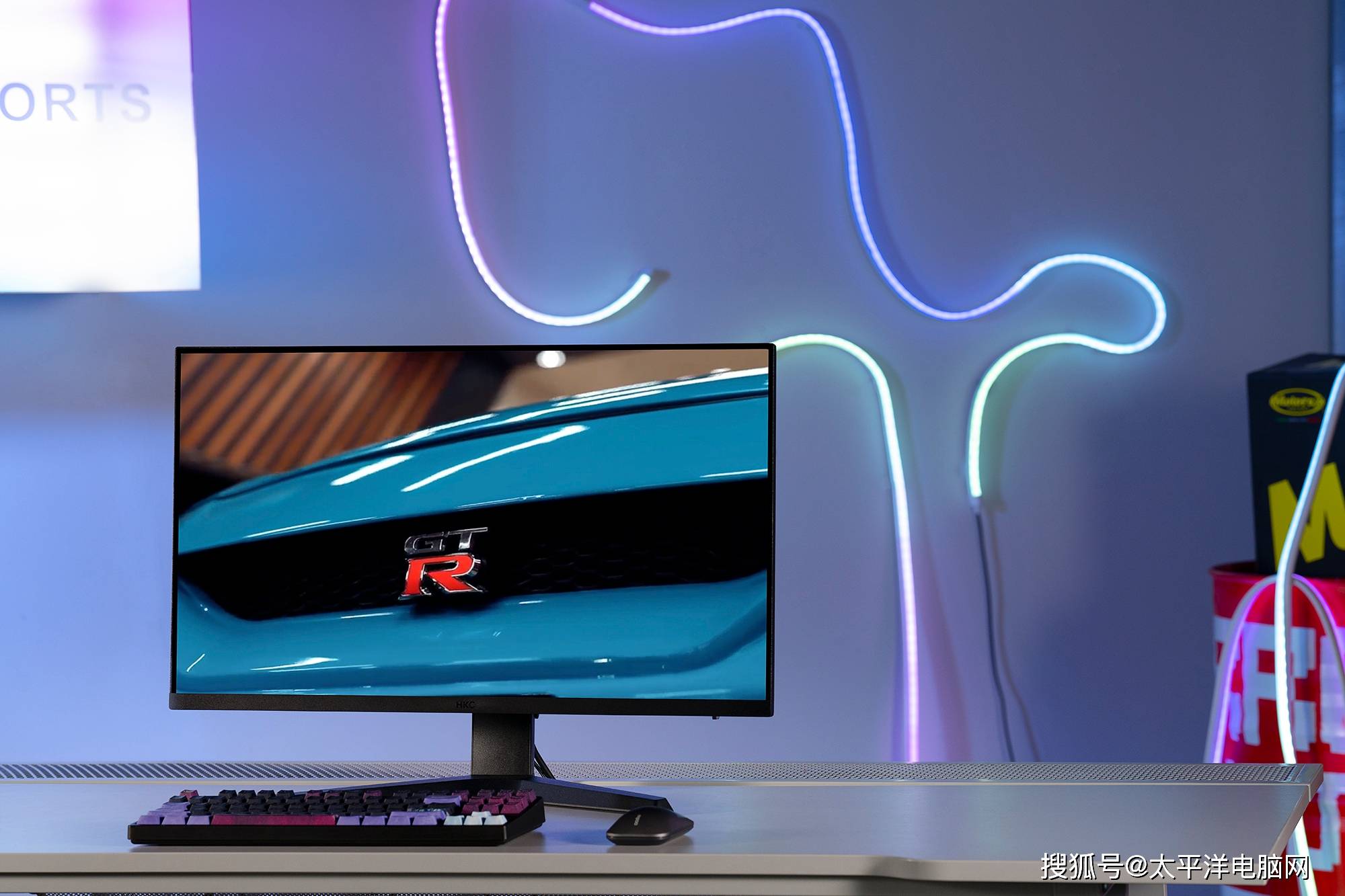 4K144Hz战未来，HKC猎鹰VG273U电竞显示器赏析-搜狐大视野-搜狐新闻