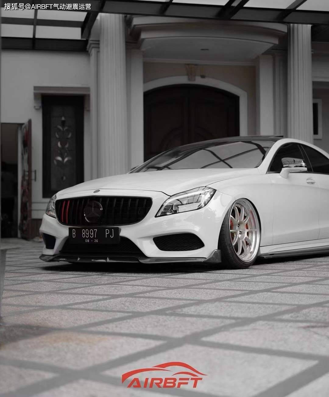 #最美低趴轿跑#奔驰CLS#AIRBFT气动避震_搜狐汽车_搜狐网