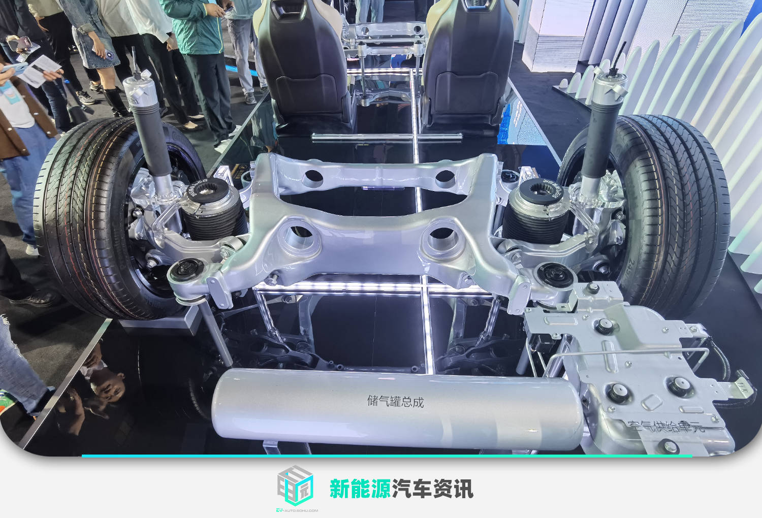 比亚迪云辇技术正式发布 仰望U8、腾势N7等车型搭载_搜狐汽车_搜狐网