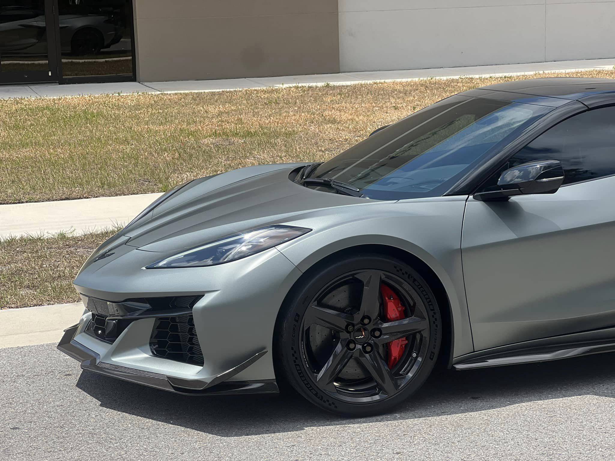 雪佛兰 Corvette C8 Z06，跑车与哑光质感漆面更般配_搜狐汽车_搜狐网