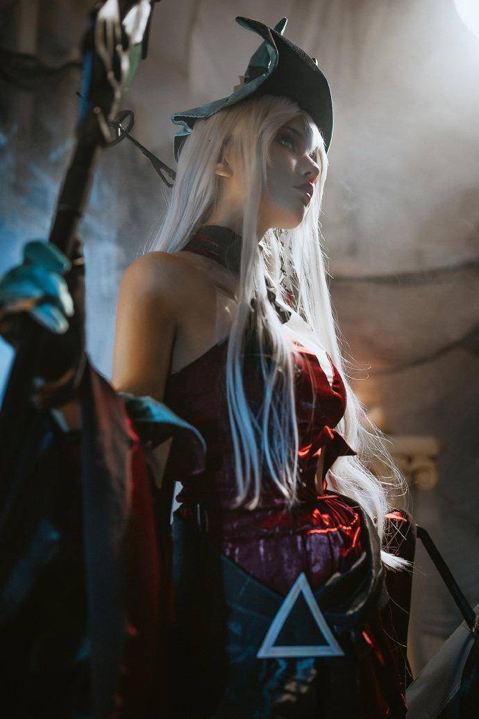 cos：明日方舟浊心斯卡蒂Cosplay正片14P-搜狐大视野-搜狐新闻