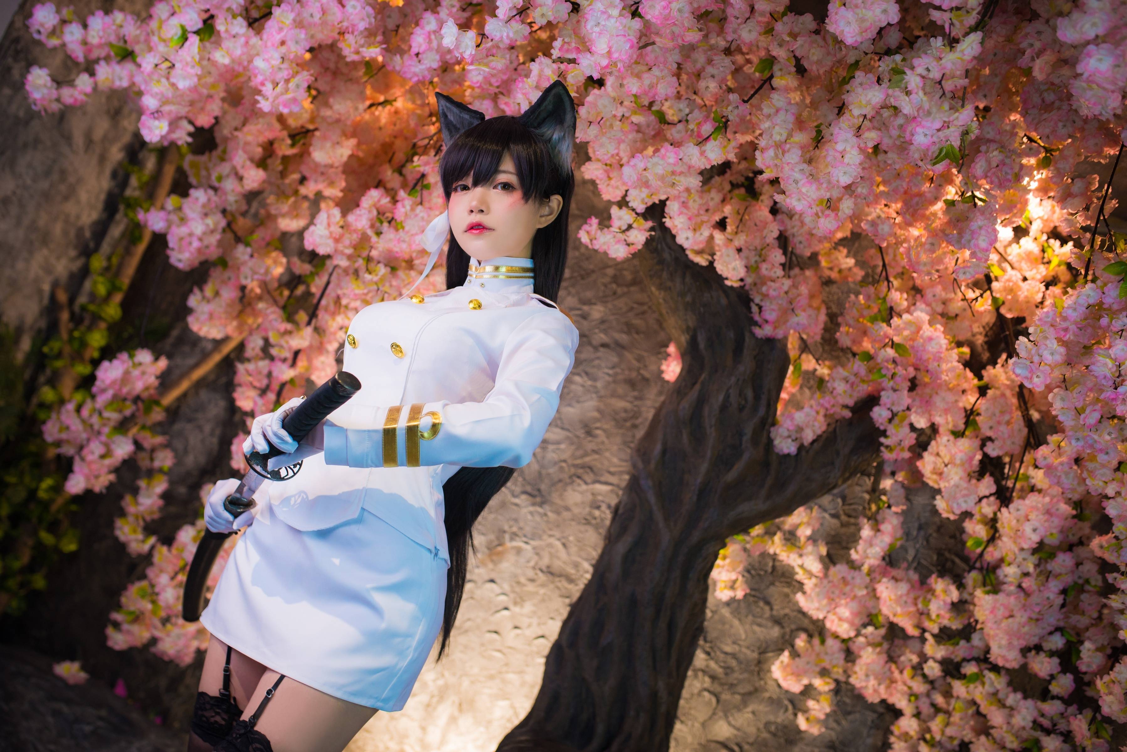Miu只 COS写真 Atago Azurlane]-搜狐大视野-搜狐新闻