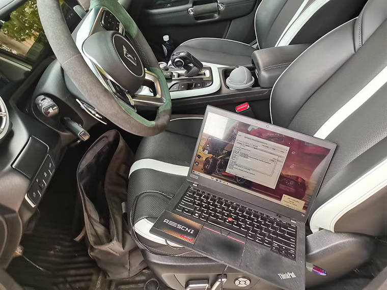 硬派SUV坦克300动力迟滞换挡顿挫刷ecu能改善吗_搜狐汽车_搜狐网