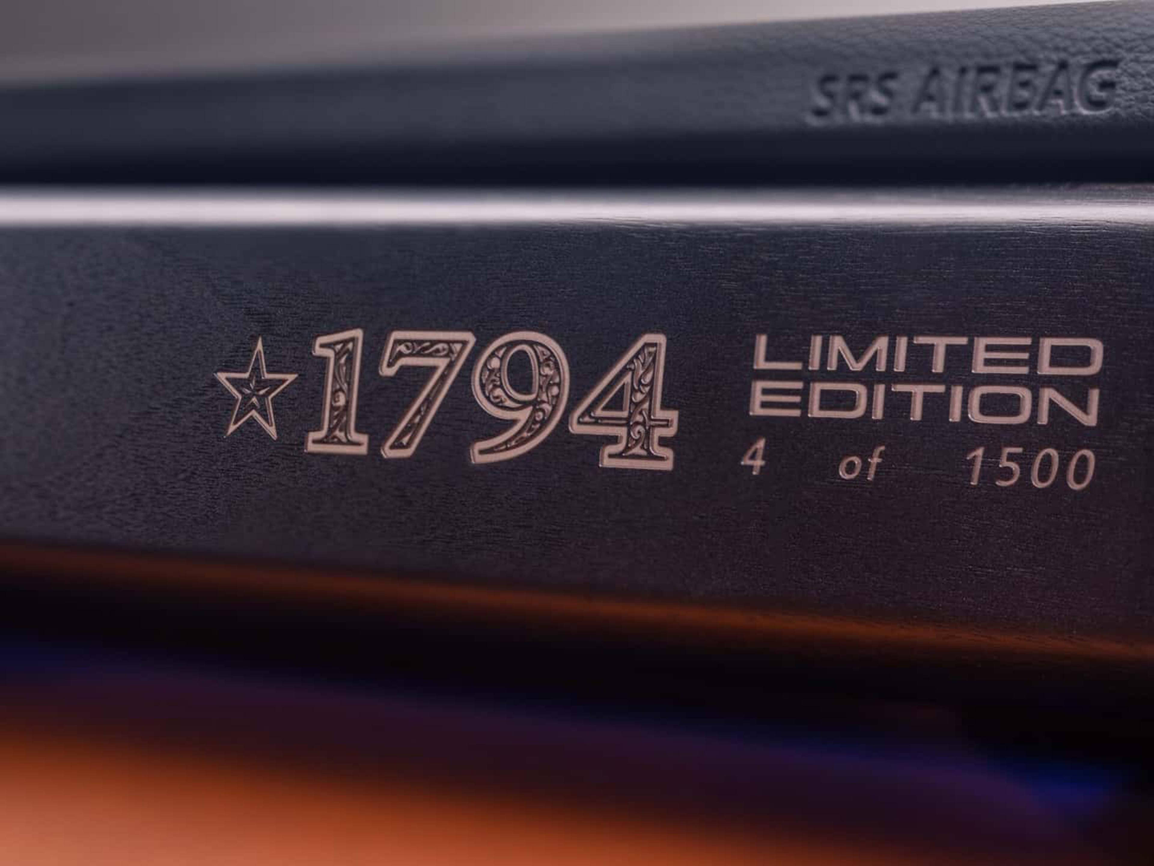 内饰采用专属设计 坦途1794限量版官图_搜狐汽车_搜狐网