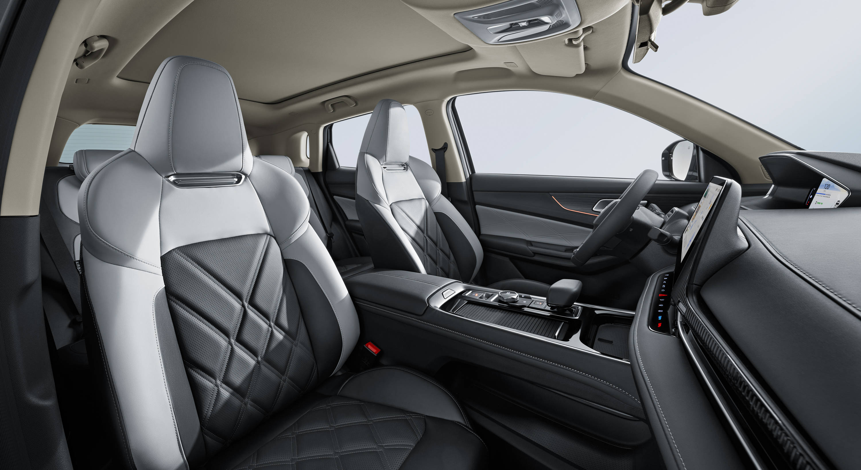 百公里馈电油耗5.3L、综合续航1215km，长安启源Q05预售12.99万起_搜狐汽车_搜狐网