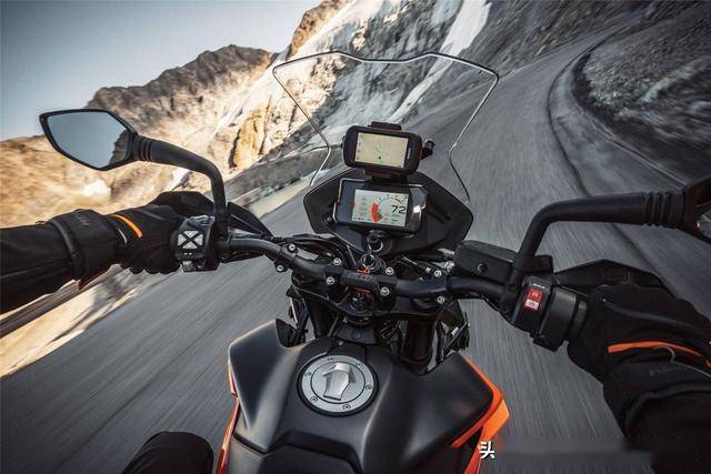 2021款KTM 890 ADV介绍｜更具亲和力，偏公路取向_搜狐汽车_搜狐网