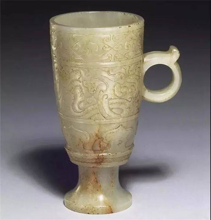 在古代 ，用玉做的杯子，算是奢华到极致了_椭圆