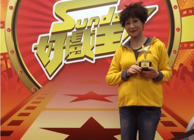 遭无线降薪却30年不离巢！67岁TVB老戏骨苏恩磁入行49年终有代表作，无悔演大妈30年_角色