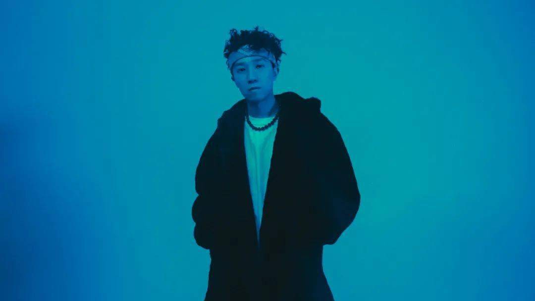 国内有马思唯万妮达，国外有小船哥，今天“香港第一Rapper”把他们汇聚在一起！_Dough-Boy