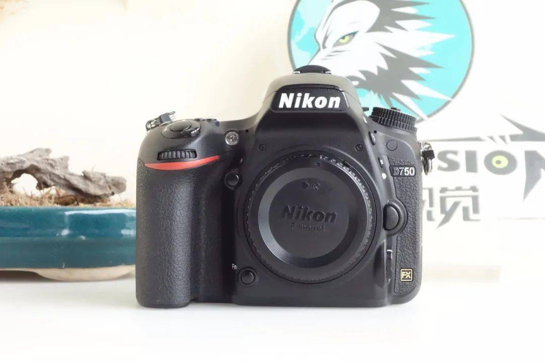 二手 | 6000多就能玩佳能5D3，职业摄影师都说好！还有D750、D610、5D2……_机器