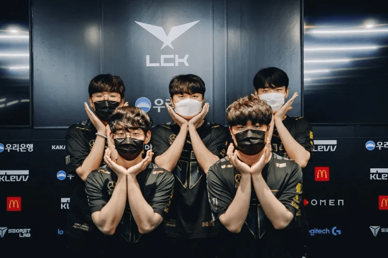 Gen无敌于LCK：尺帝霸气叫板荣光哥！扬言斩DK和T1获全胜_队伍