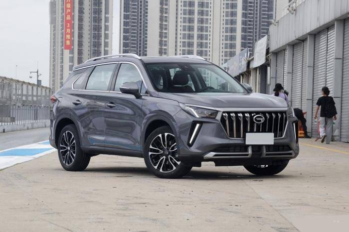 传祺GS4 PLUS：252马力+爱信6AT，只卖14.28万，你看咋样？_搜狐汽车_搜狐网