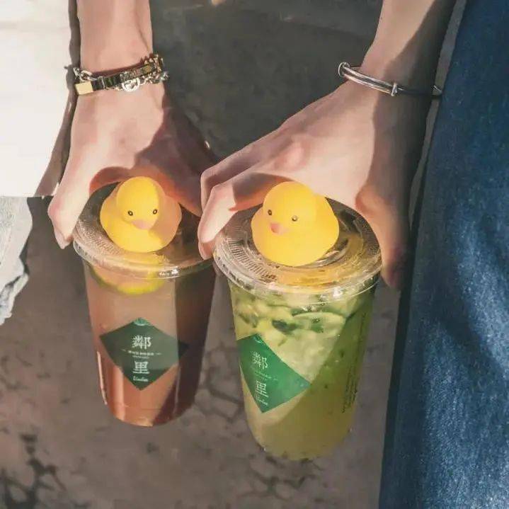 LINLEE·手打柠檬茶火爆开业！全场饮品买一送一！_Lemon