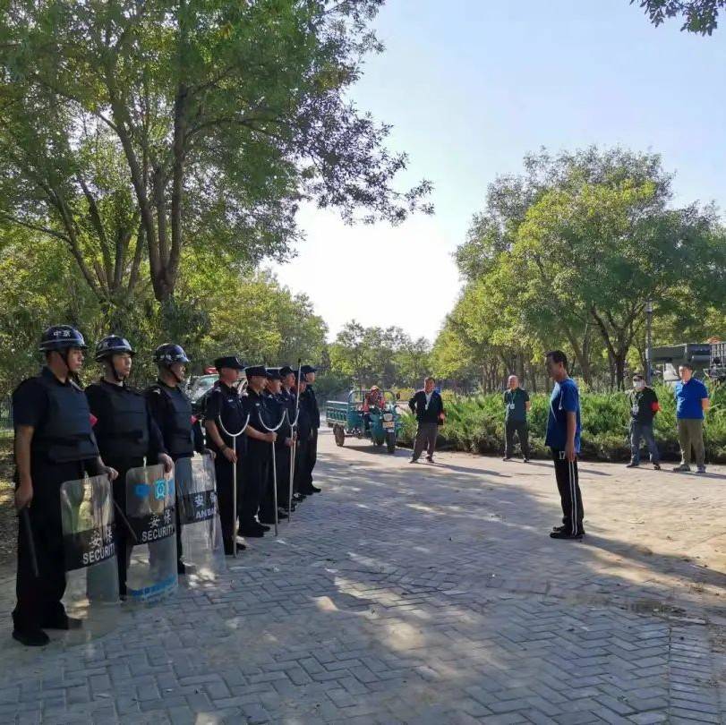 念坛公园开展国庆节前反恐防暴、防火防溺水应急演练灭火eow 2036