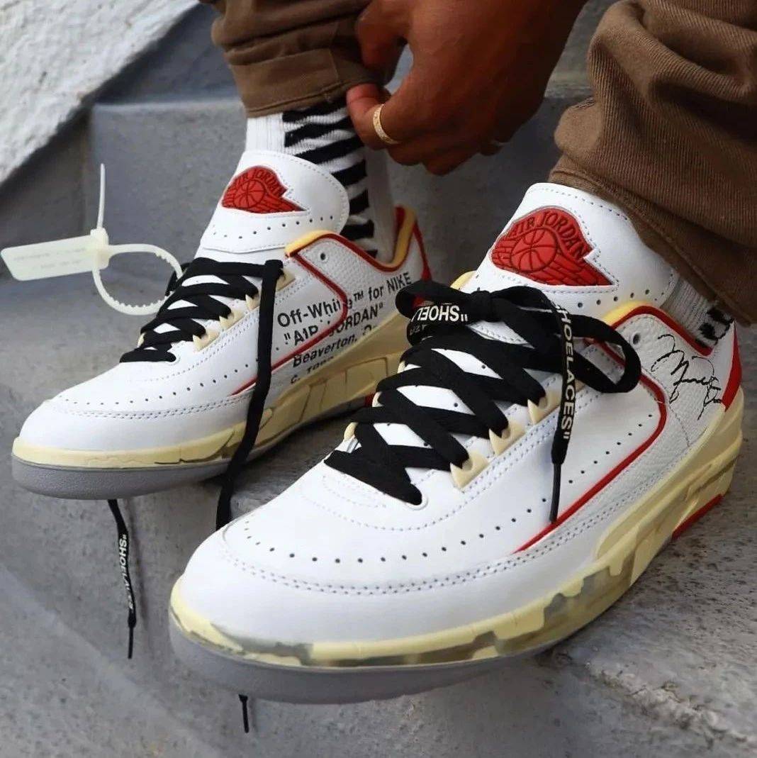 「GOTO专栏」OW x AJ2价格起飞，只因这个细节？_签名