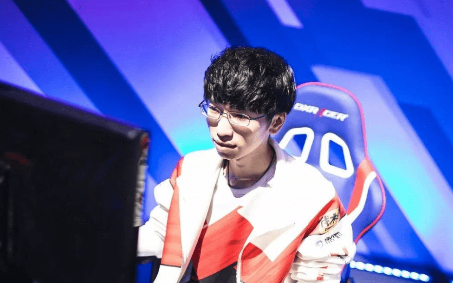 BLG与IG二选一？957透露：TheShy可能留在LPL_Rookie_Uzi_选手