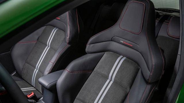 1.5T+200马力+6MT，6.5秒破百，2022款福特嘉年华ST海外上市_搜狐汽车_搜狐网