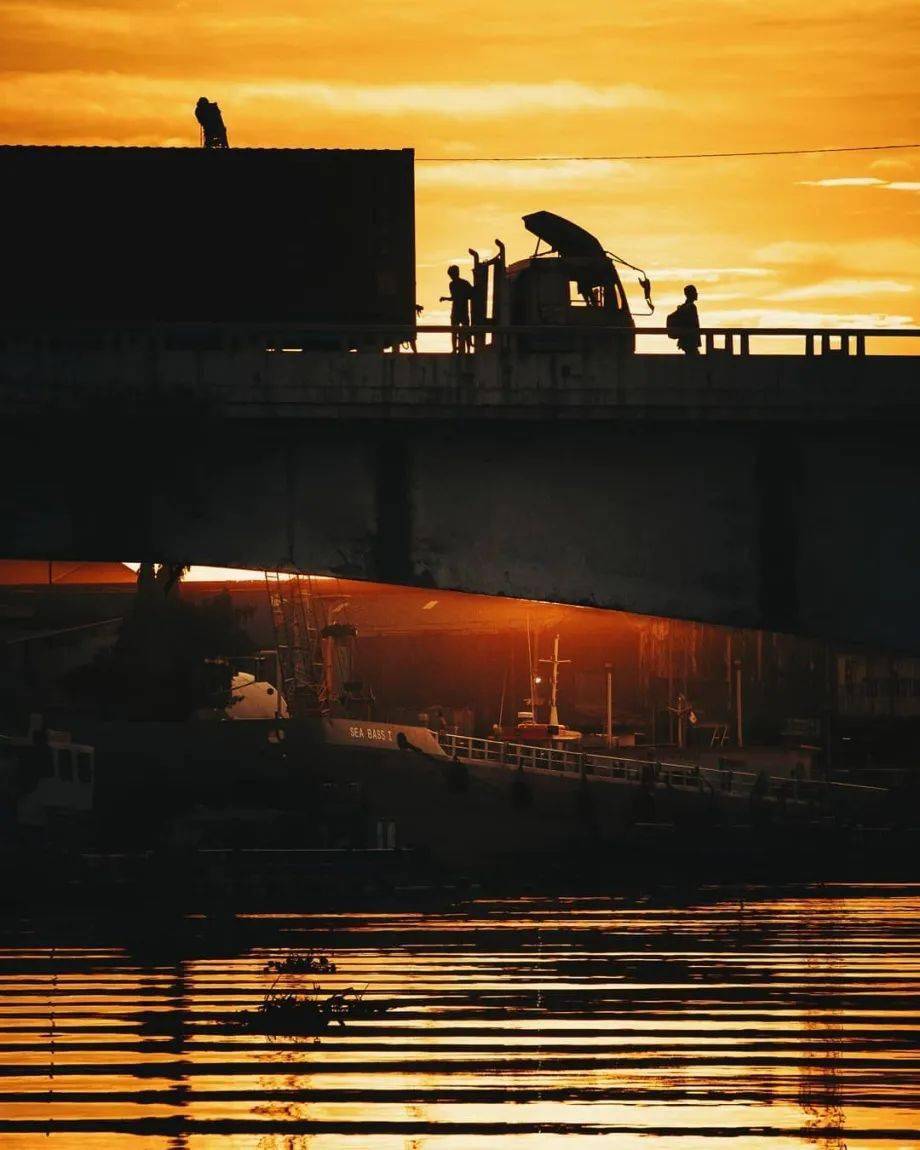 暖暖光影下的马尼拉，摄影Jilson Tiu的街头摄影作品_感觉_场景_街道