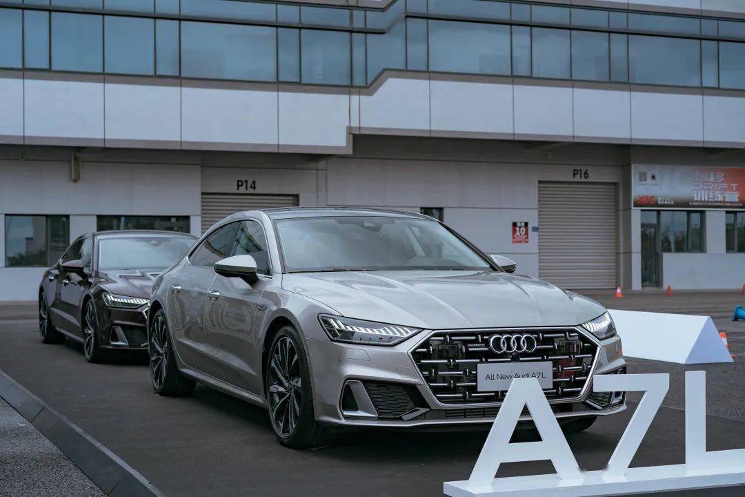 不止加长那么简单 体验 ALL NEW Audi A7L_搜狐汽车_搜狐网