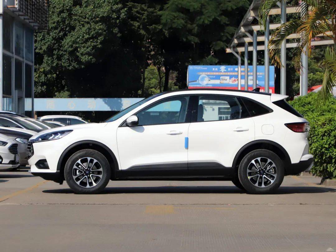 248马力+8AT！只卖16.98万的合资紧凑型SUV！还买CR-V吗？_搜狐汽车_搜狐网