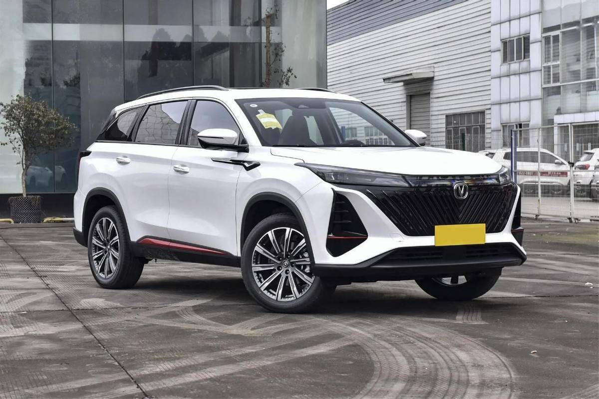 哈弗H6S、星越S、长安UNI-T、长安CS75 PLUS，谁是年轻人的首选？_搜狐汽车_搜狐网