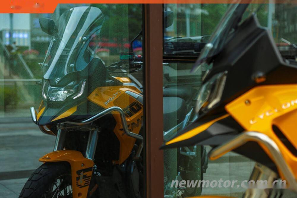 集颜值与性能的性价比之选 赛科龙RX401_搜狐汽车_搜狐网